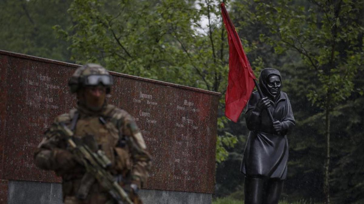 Guerra En Ucrania Al Minuto Zelenski Prorroga La Ley Marcial Y El