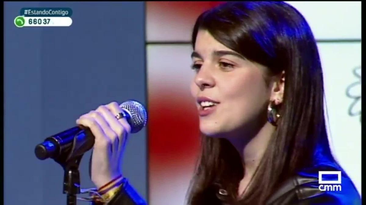 Andrea Grau presenta “La peor persona del mundo” | TV | Estando Contigo ...