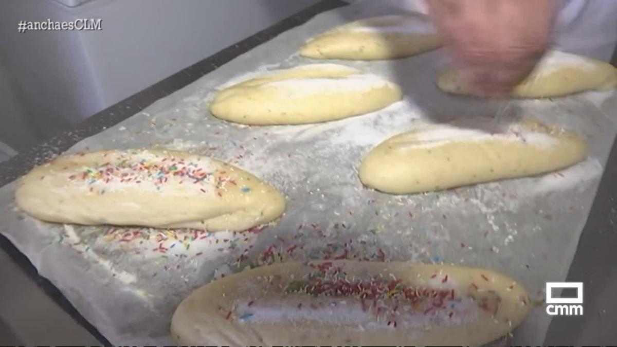 Vuelve a Noez su famoso bollo de mayo | Ancha es Castilla-La Mancha ...