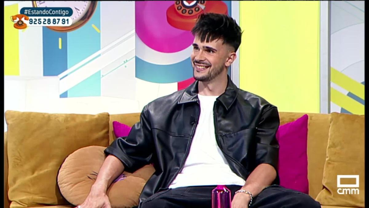 Alejandro Muñoz hace pura 'Poesía' en su nuevo trabajo | Estando Contigo | Música - CMM Play