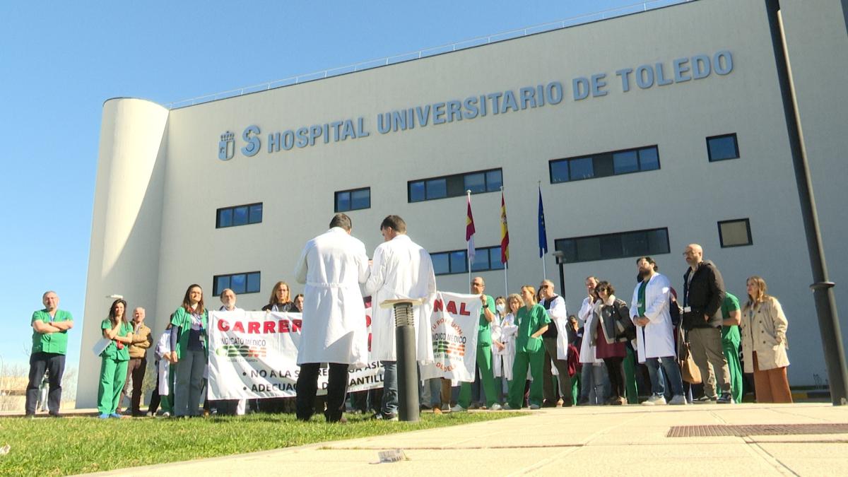 Nueva semana de huelga nacional de médicos a la que se unen ...