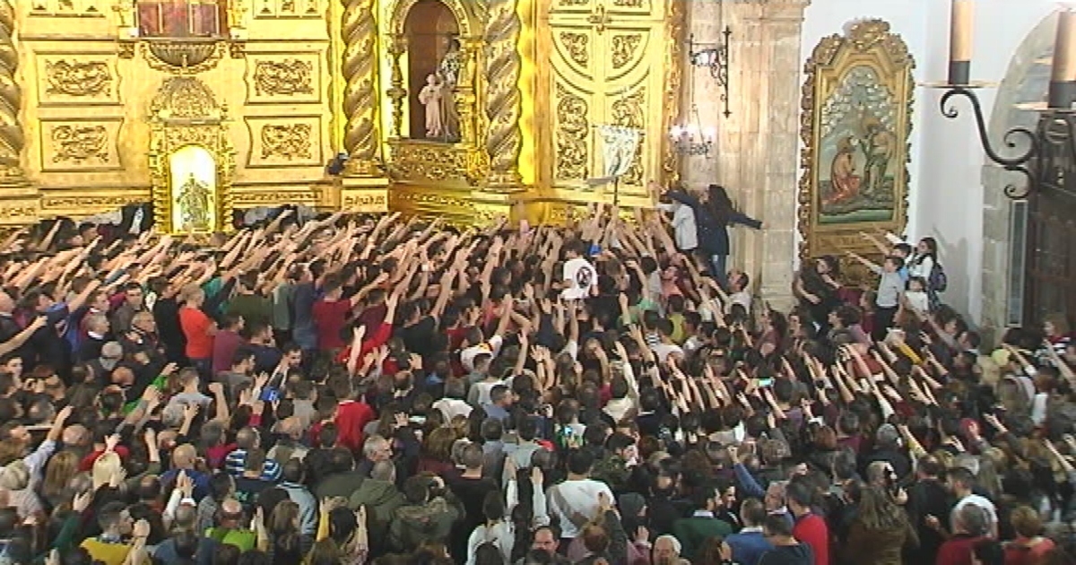 Así celebran El Vítor en honor a la Inmaculada en Horcajo de Santiago