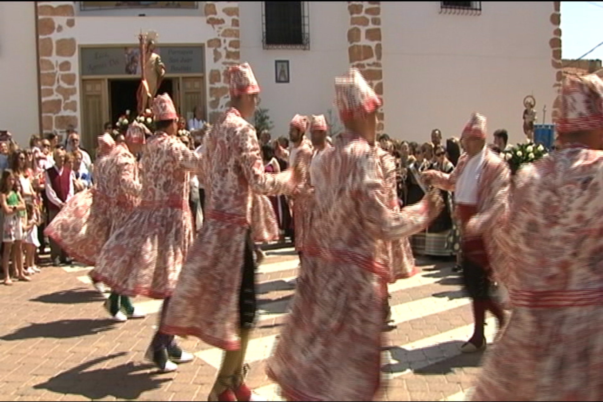 El Baile del Zángano, en Pozohondo, aspira a ser declarado Fiesta de ...
